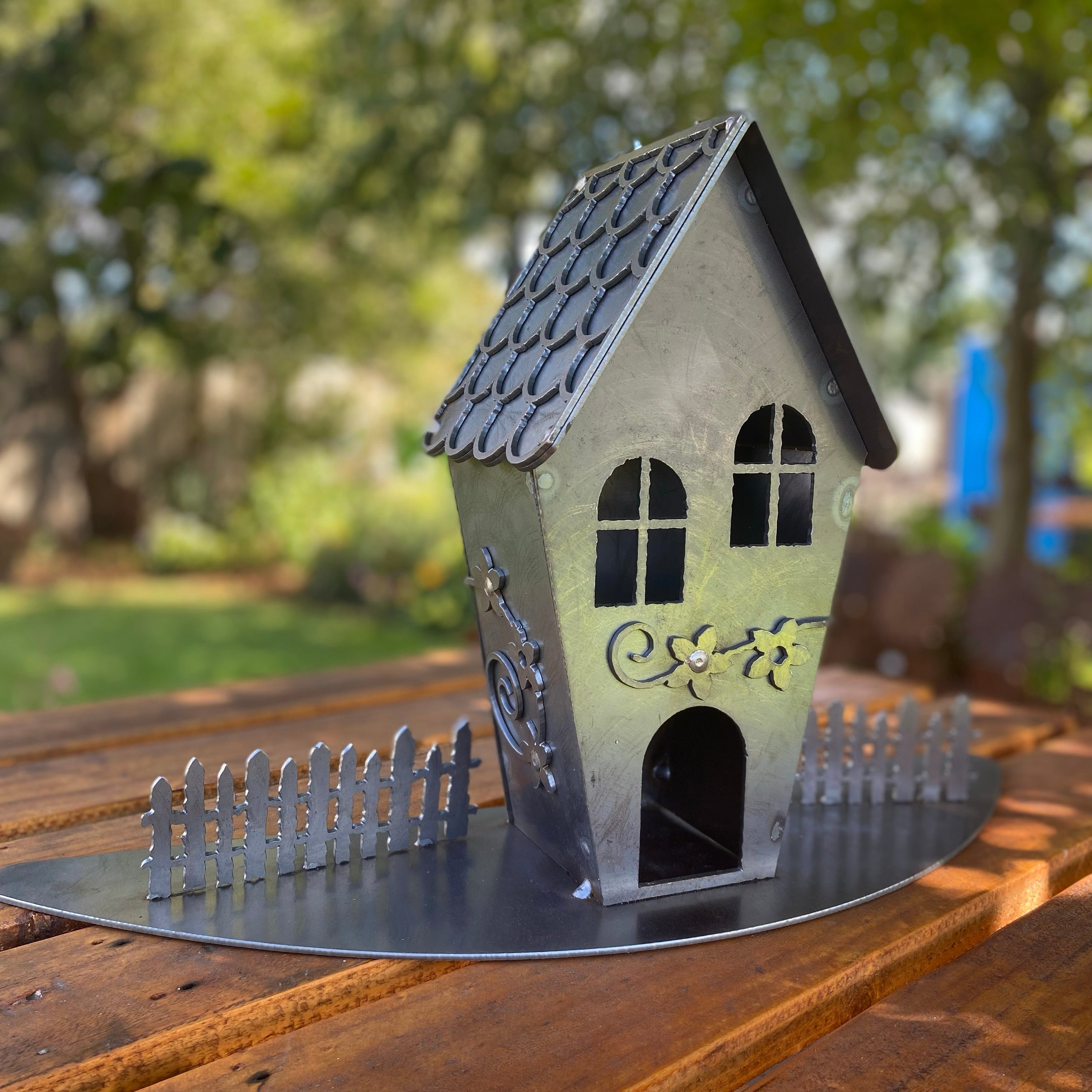 Little Crooked House | Gravelly Beach Metalworks